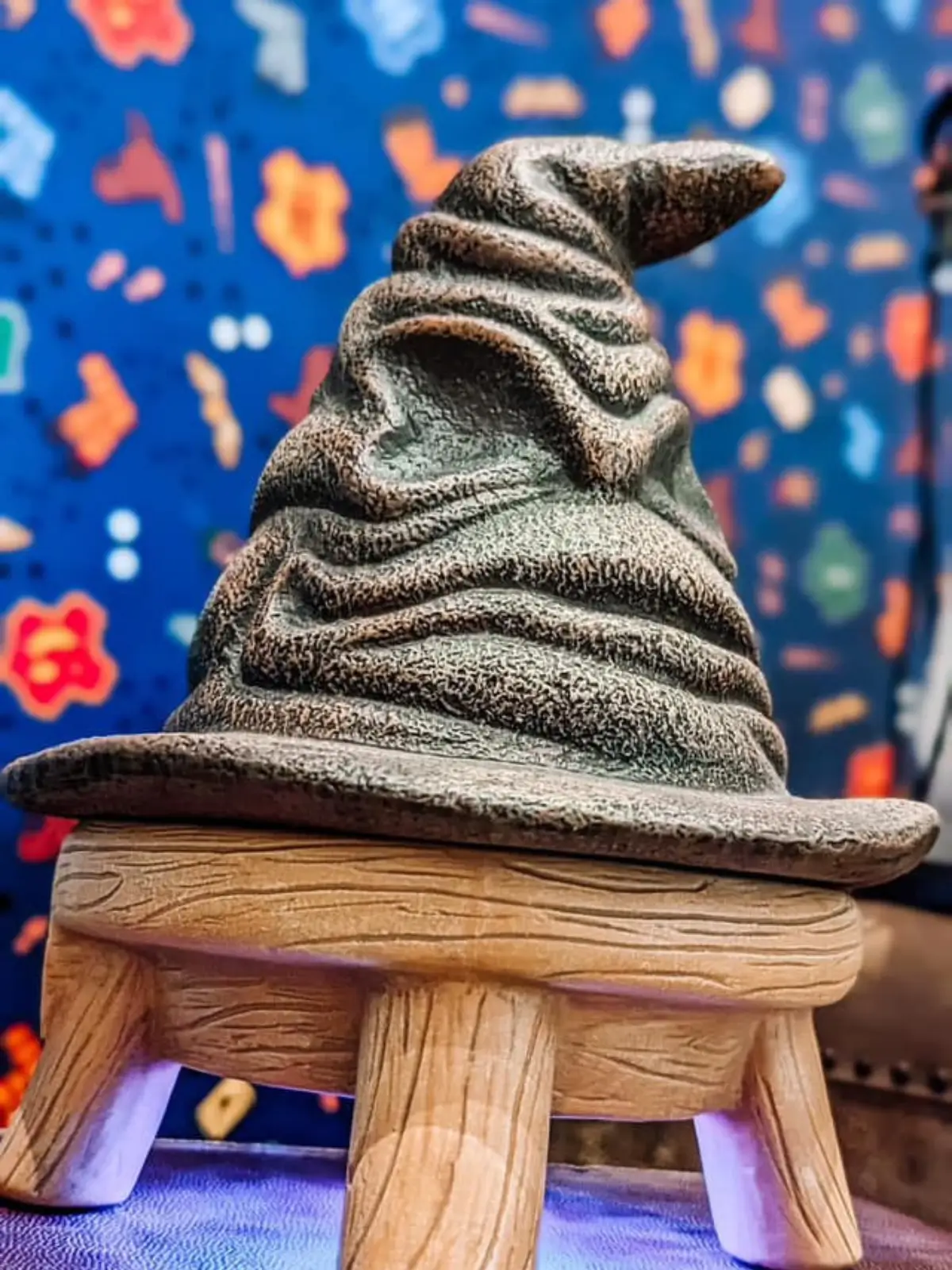 Scentsy Sorting Hat Warmer Harry Potter | Shop 11/25 | Incandescent ...