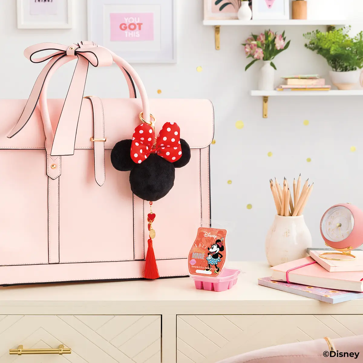 Disney Minnie Mouse Scentsy Charm Clip & Bar