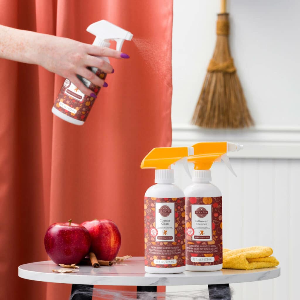 Apple & Cinnamon Sticks Scentsy Counter Clean