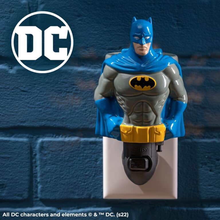 Batman Scentsy Warmers & Justice League Scentsy Fragrance ...